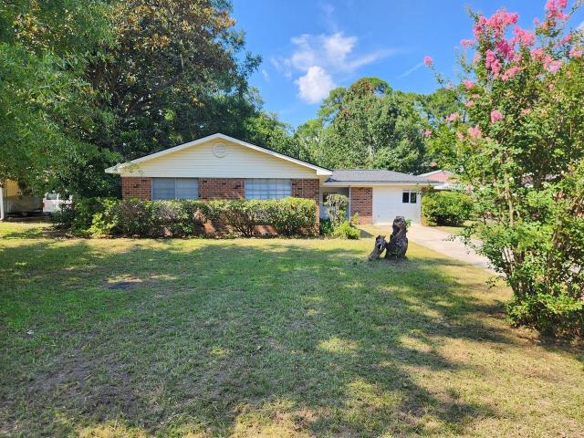 3 Bedroom Home for Rent at 1416 Blakeley Rd, Savannah, GA 31406