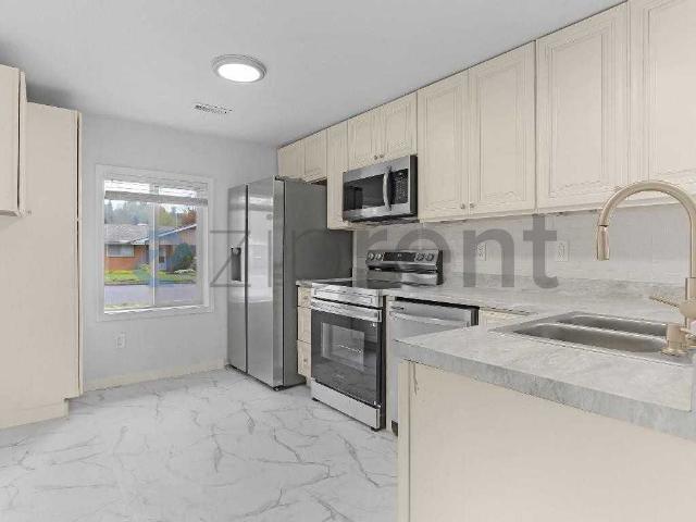 3 Bedroom Home for Rent at 1413 12th St Ne #ADU, Auburn, WA 98002 North Auburn