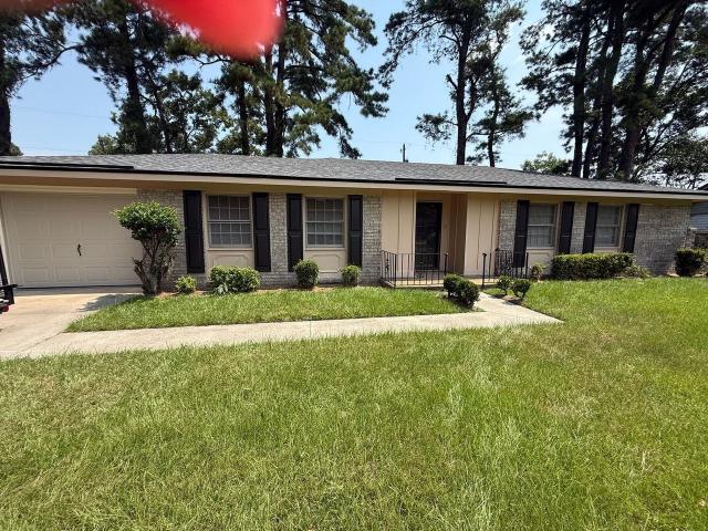 3 Bedroom Home for Rent at 1420 Claremont Cir, Savannah, GA 31415 Cloverdale