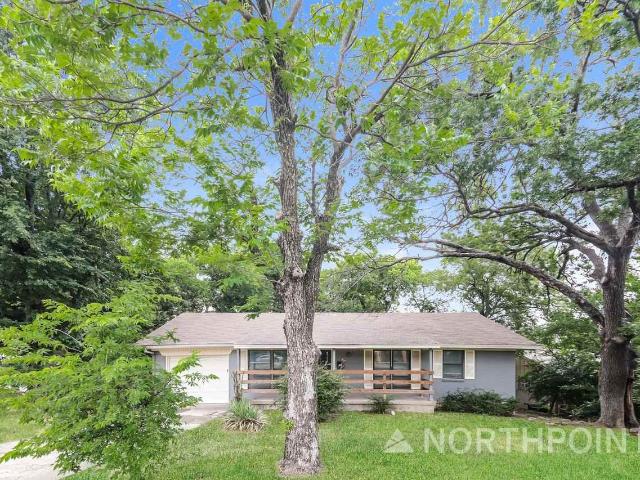 3 Bedroom Home for Rent at 1435 Whispering Trl, Dallas, TX 75241 Singing Hills