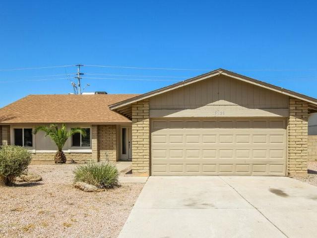 3 Bedroom Home for Rent at 15028 N 40th Pl, Phoenix, AZ 85032 Paradise Valley Oasis