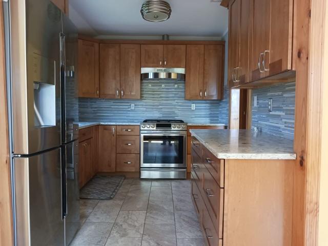 3 Bedroom Home for Rent at 150 Kiswick Street #2F, New York, NY 10306 Midland Beach