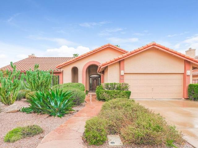 3 Bedroom Home for Rent at 1517 W Antiqua Dr, Gilbert, AZ 85233 The Islands
