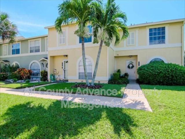 3 Bedroom Home for Rent at 1532 Chateaux De Ville Ct, Clearwater, FL 33764