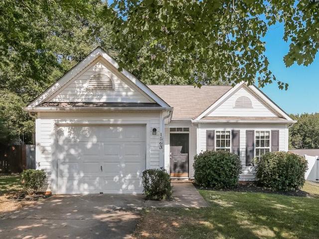 3 Bedroom Home for Rent at 1563 Hollow Maple Dr, Charlotte, NC 28216 Oakdale South