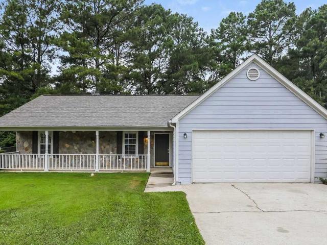 3 Bedroom Home for Rent at 1573 Glynn Ct, Hampton, GA 30228