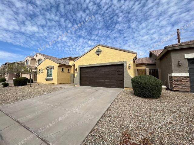 3 Bedroom Home for Rent at 15923 N 73rd Ln, Peoria, AZ 85382