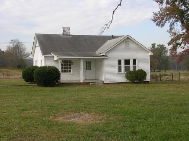 3 Bedroom Home for Rent at 1600 Concord Farm Rd, Concord, NC 28027