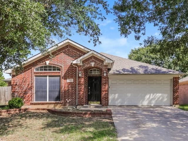 3 Bedroom Home for Rent at 1601 Prescott Dr, Mansfield, TX 76063 Walnut Creek Valley