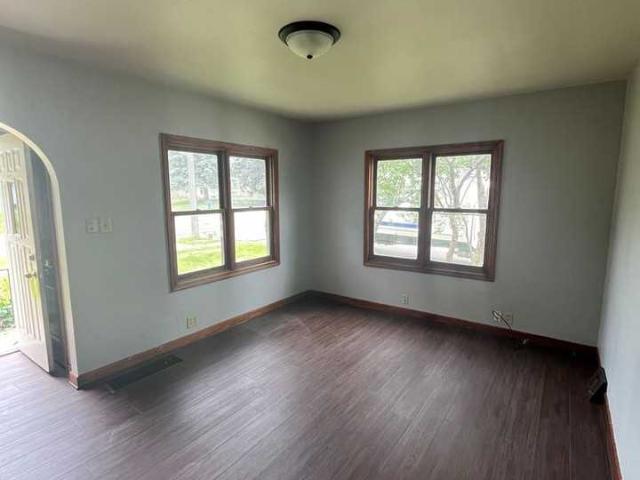 3 Bedroom Home for Rent at 1601 W 11th St, Waterloo, IA 50702