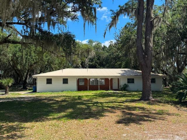 3 Bedroom Home for Rent at 1602 Sparkman Rd, Plant City, FL 33566