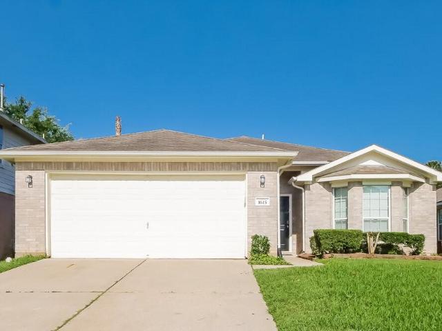 3 Bedroom Home for Rent at 1615 Trail Oaks Ct, Houston, TX 77339 Kingwood