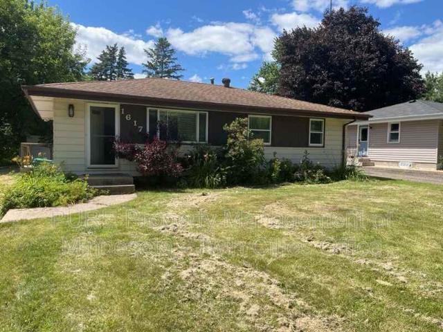 3 Bedroom Home for Rent at 1617 Flag Ave N, Golden Valley, MN 55427