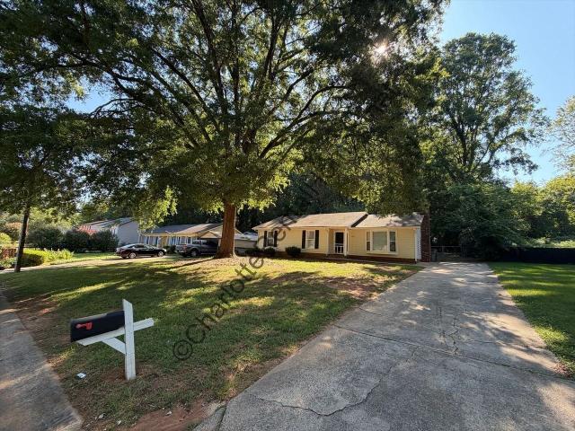 3 Bedroom Home for Rent at 1619 Teddington Dr, Charlotte, NC 28214 Toddville Road