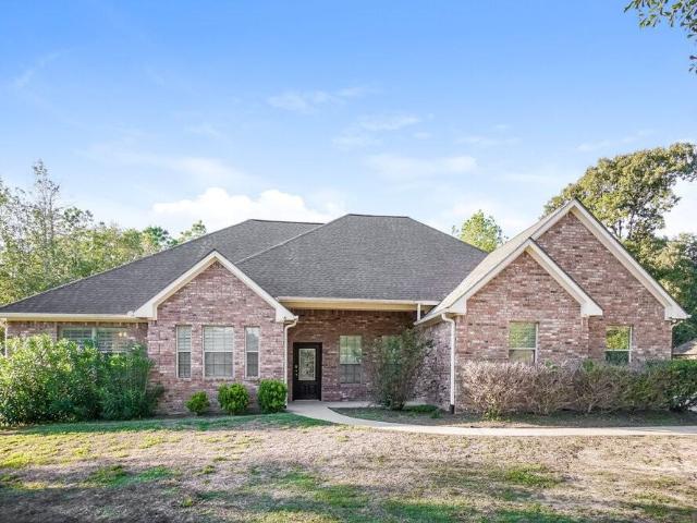 3 Bedroom Home for Rent at 16109 Mcqueen Rd, Conroe, TX 77302