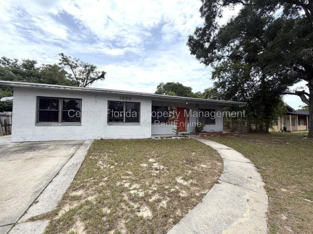 3 Bedroom Home for Rent at 1624 Ferndell Rd, Orlando, FL 32808