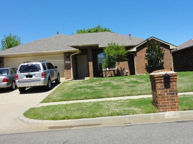 3 Bedroom Home for Rent at 1629 Creekside Ln, Norman, OK 73071