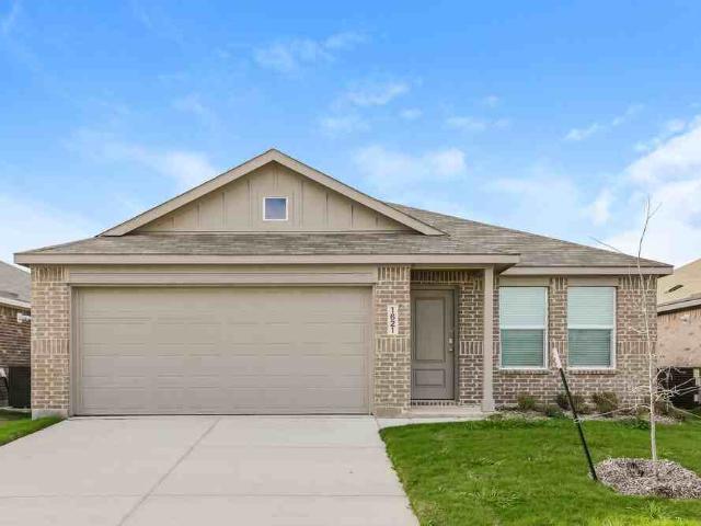 3 Bedroom Home for Rent at 1621 Sparrow Hawk Rd, Forney, TX 75126