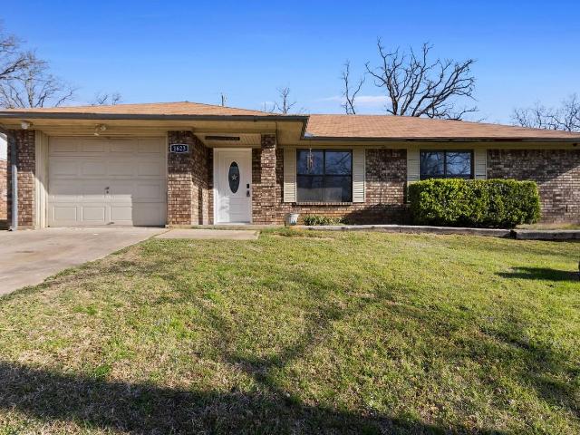 3 Bedroom Home for Rent at 1623 W Parnell St, Denison, TX 75020
