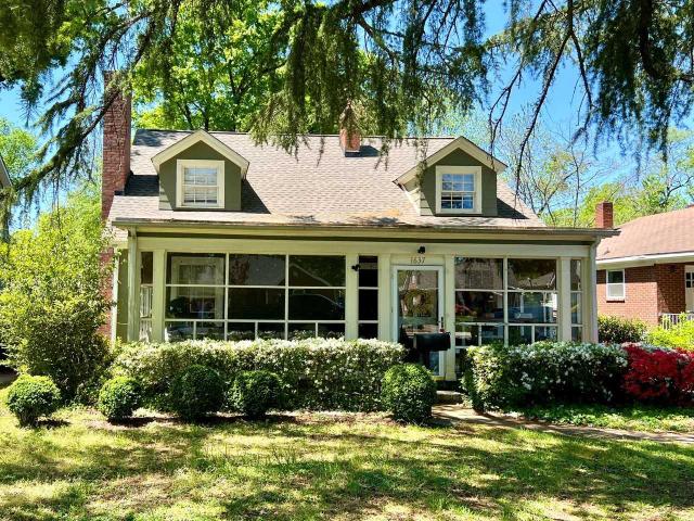 3 Bedroom Home for Rent at 1637 Morningside Dr, Charlotte, NC 28205 Plaza Midwood