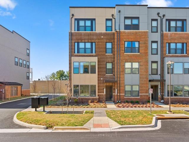 3 Bedroom Home for Rent at 16302 Connors Way #21, Redland, MD 20855 Redland