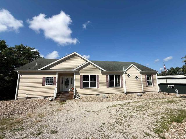 3 Bedroom Home for Rent at 1630 Camp Hohn Dr, Gravois Mills, MO 65037