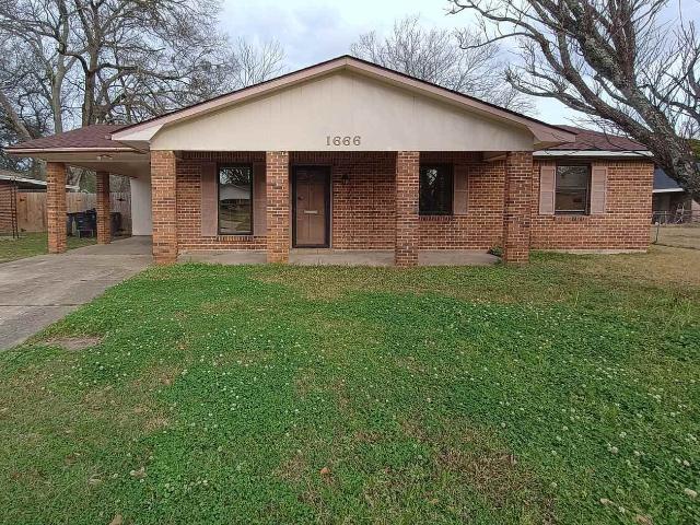 3 Bedroom Home for Rent at 1666 Rosedale Dr, Central, LA 70815 Park Forest LA North