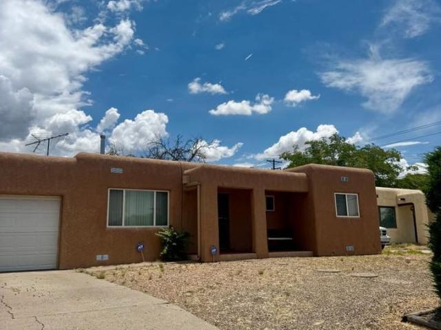 3 Bedroom Home for Rent at 1708 Richmond Dr Ne, Albuquerque, NM 87106 Netherwood Park