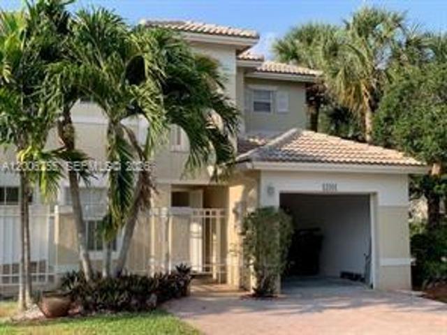 3 Bedroom Home for Rent at 17001 Northwest 22nd Street, Pembroke Pines, FL 33028 Lakes Of Western Pines