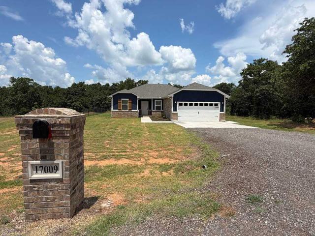 3 Bedroom Home for Rent at 17009 Oakridge Cir, Newalla, OK 74857