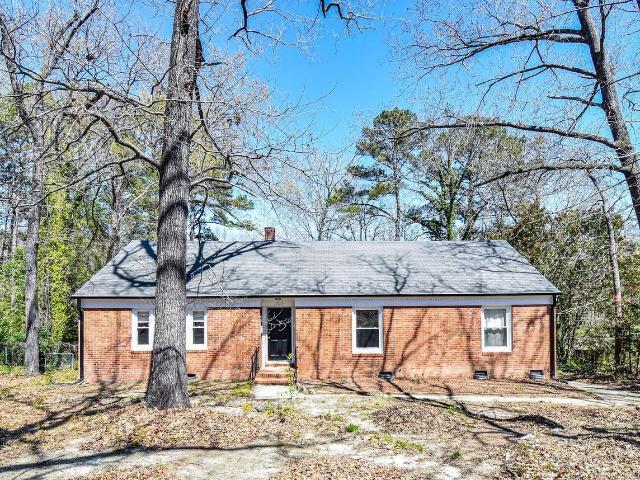 3 Bedroom Home for Rent at 1702 Spruce St, Fayetteville, NC 28303 Terry Sanford