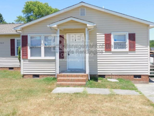 3 Bedroom Home for Rent at 1703 10th St #B, Greensboro, NC 27405 East White Oak