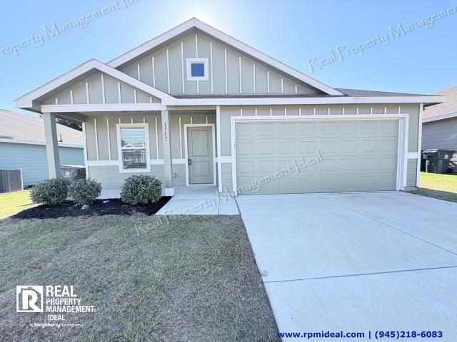 3 Bedroom Home for Rent at 1717 Round House Ln, Dallas, TX 75253