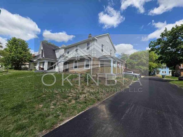 3 Bedroom Home for Rent at 1738 Radcliff Rd, Dayton, OH 45406 Dayton View Triangle