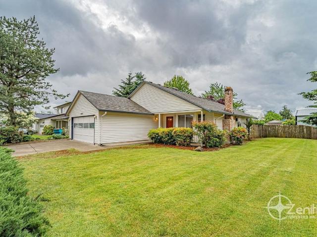 3 Bedroom Home for Rent at 17403 Ne 3rd St, Vancouver, WA 98684 Fisher Mill Plain Fisher's Village