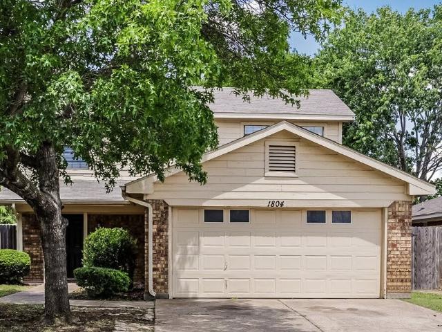 3 Bedroom Home for Rent at 1804 Lincolnshire Way, Fort Worth, TX 76134
