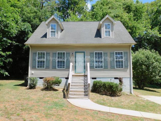 3 Bedroom Home for Rent at 1805 Cody Ave, Greensboro, NC 27405 Summit Hills
