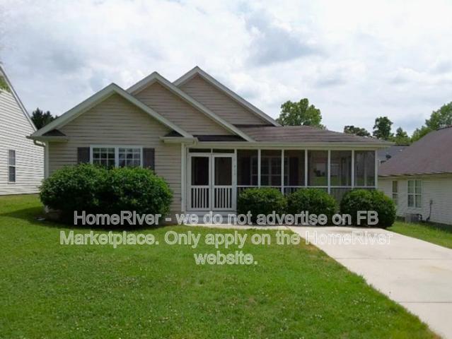 3 Bedroom Home for Rent at 1806 11th St, Greensboro, NC 27405 East White Oak