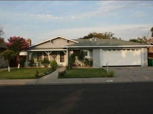 3 Bedroom Home for Rent at 1857 Crestwood Cir, Stockton, CA 95210 Valley Oak