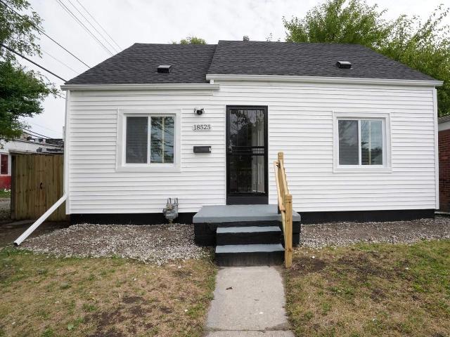 3 Bedroom Home for Rent at 18525 Mccormick Street, Detroit, MI 48224 Denby