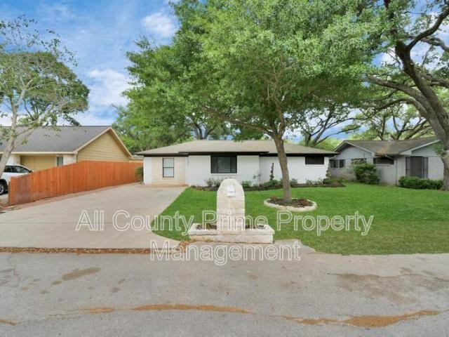3 Bedroom Home for Rent at 1906 Airline Dr, Katy, TX 77493