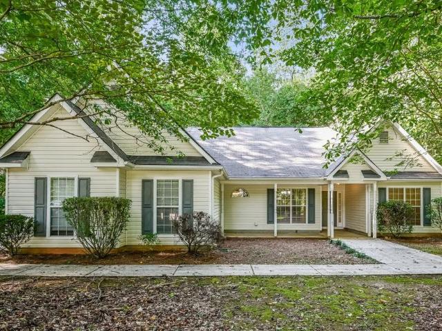 3 Bedroom Home for Rent at 190 Dillion Dr, Hampton, GA 30228