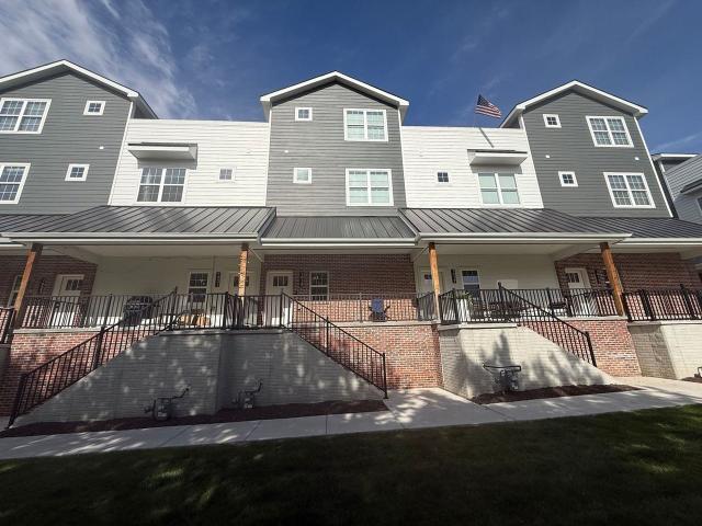 3 Bedroom Home for Rent at 1919 Dahlman Rows Plz, Omaha, NE 68108 Little Italy