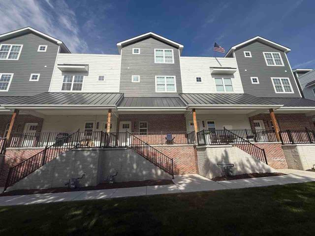3 Bedroom Home for Rent at 1919 Dahlman Rows Plz, Omaha, NE 68108 Little Italy