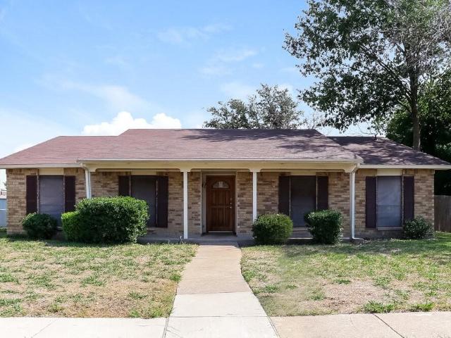 3 Bedroom Home for Rent at 1921 Wilderness Trl, Grand Prairie, TX 75052 Trailwood