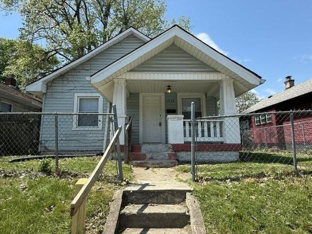 3 Bedroom Home for Rent at 1938 N Dearborn St, Indianapolis, IN 46218 Near Eastside
