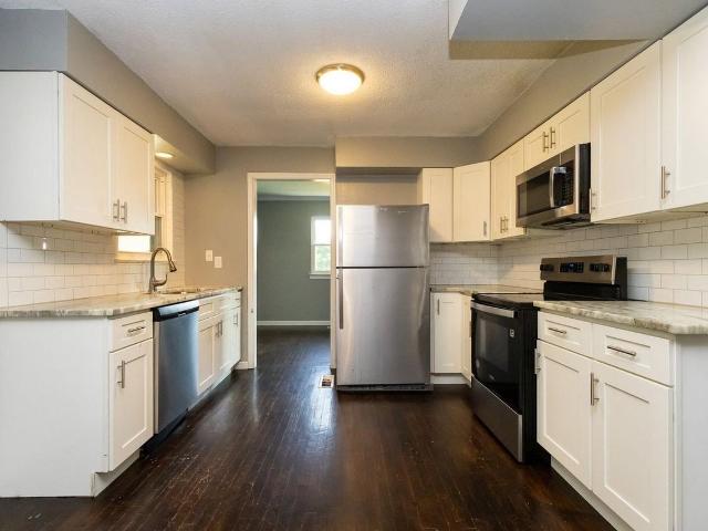3 Bedroom Home for Rent at 1930 Ivy St, Chattanooga, TN 37404 Bushtown Highland Park