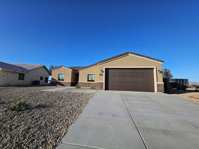 3 Bedroom Home for Rent at 1968 E Desert Greens Dr, Fort Mohave, AZ 86426