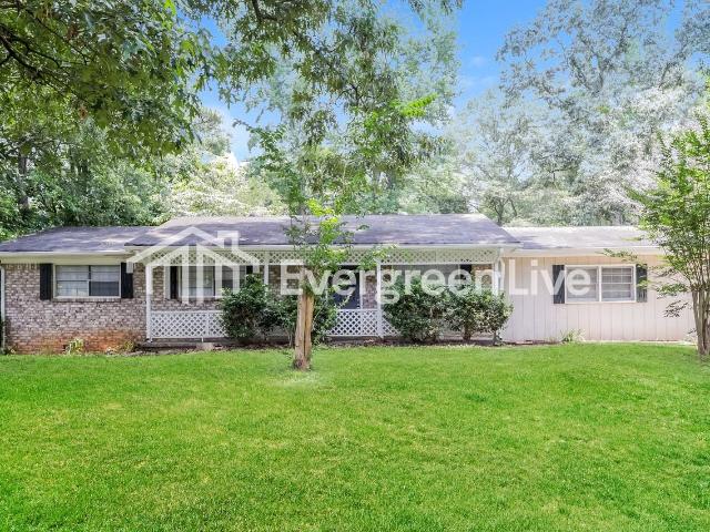 3 Bedroom Home for Rent at 1975 Chestnut Log Dr, Lithia Springs, GA 30122