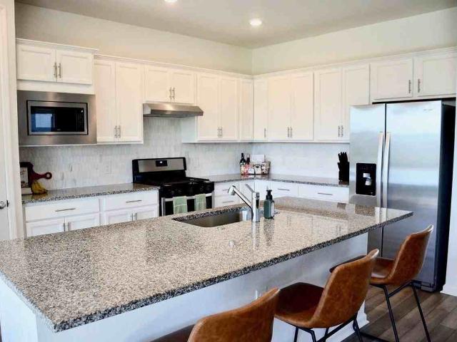 3 Bedroom Home for Rent at 1976 Yellowfin Cir, Naples, FL 34114